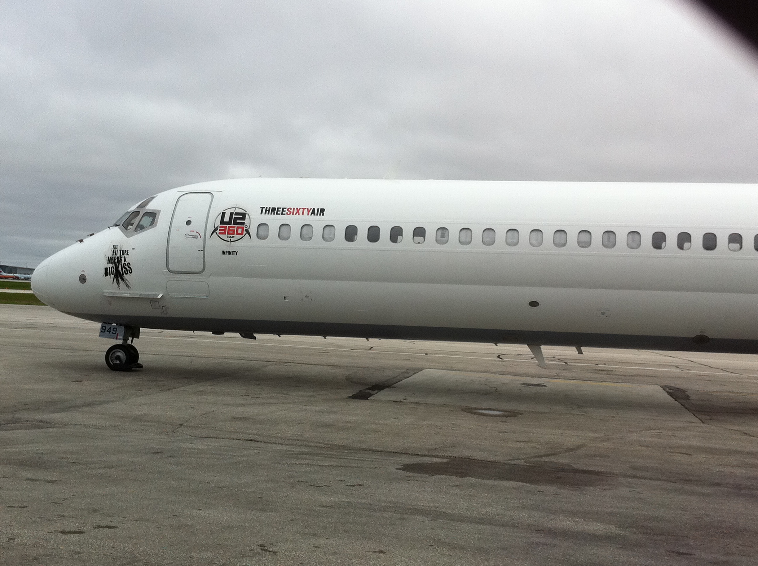 U2's Private Jet | Alan Cross